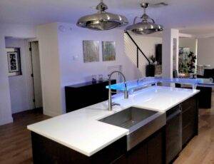 Shipping and Installing Large Glass Countertops